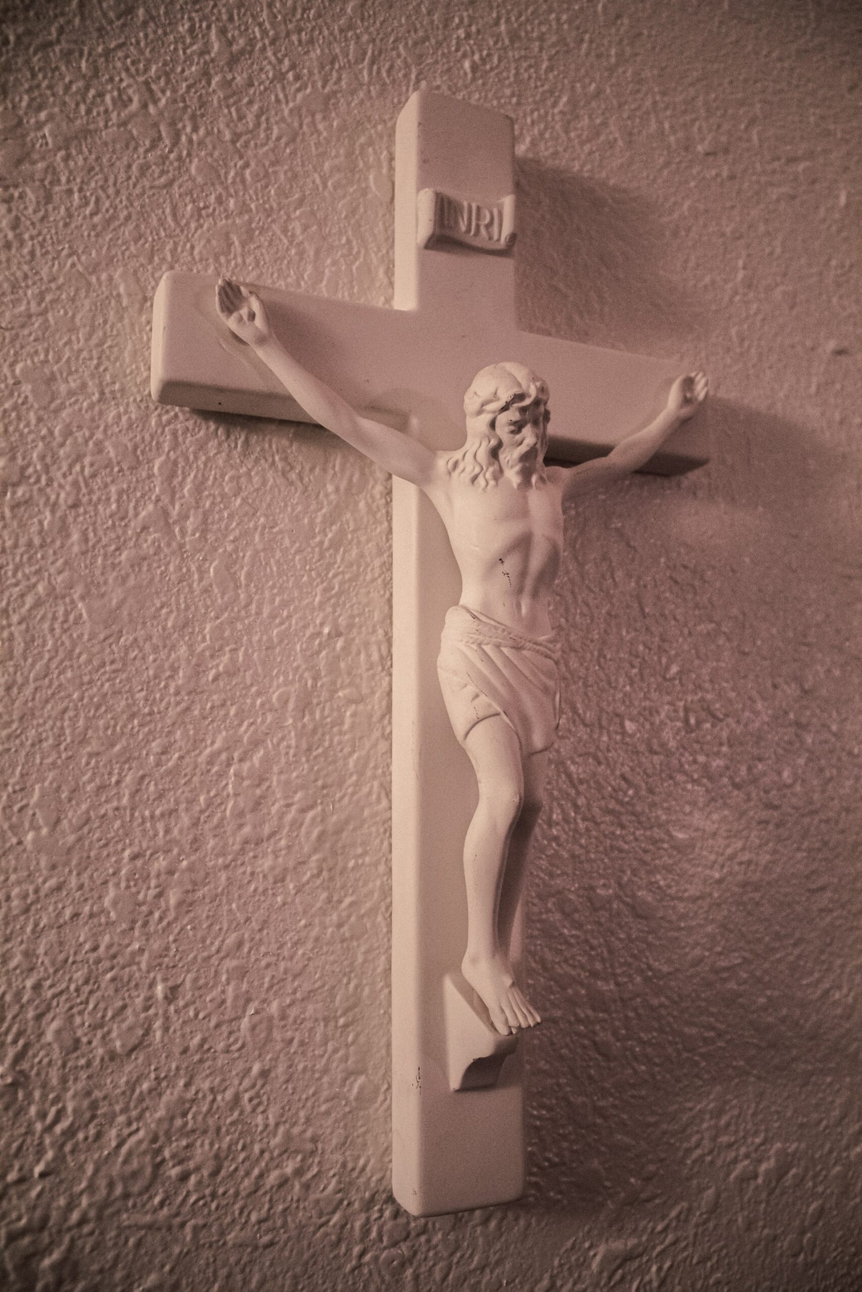 Jesus' Crucifixion - Naked Studs of Faith